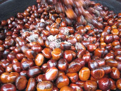Chestnuts Roasting (on Hot Ball Bearings)??? - Market Manila