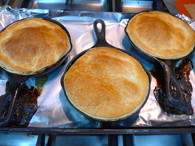 Market Manila - Mini-Tarte Tatins a la Marketman - Desserts/Baked Goods ...